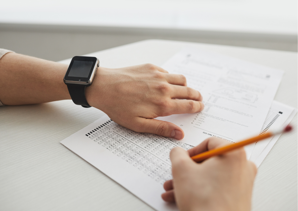 Anymore vs. Any moreの意味、違い、例