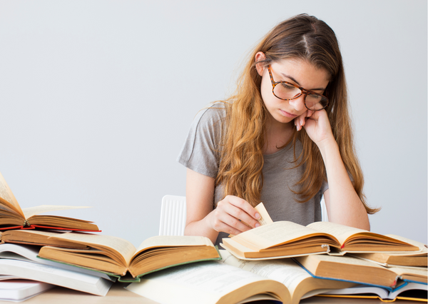 Onto vs. On to 意味と違い